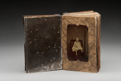 Altered Books - Daniel Essig